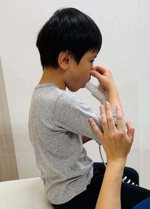 ココリコ遠藤章造の妻、次男の症状に「困り果てている状態」 咳に悩まされ原因不明|ニフティニュース