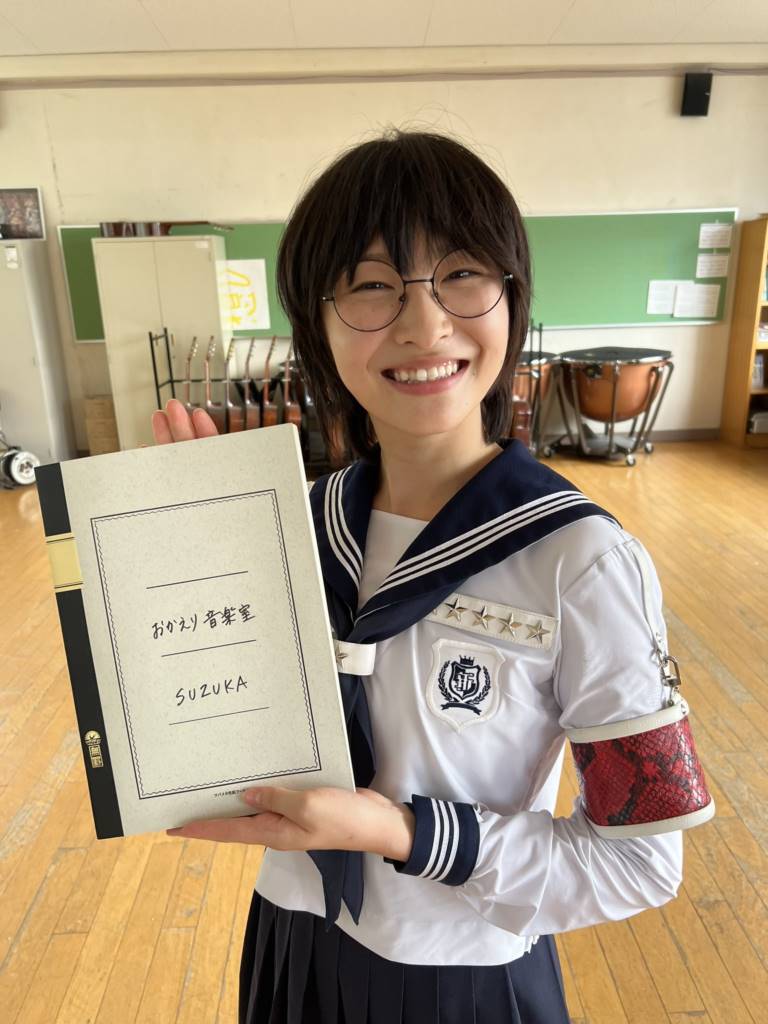 新しい学校のリーダーズsuzukaの学歴!小学校・中学・高校・大学まとめ! Last Journal